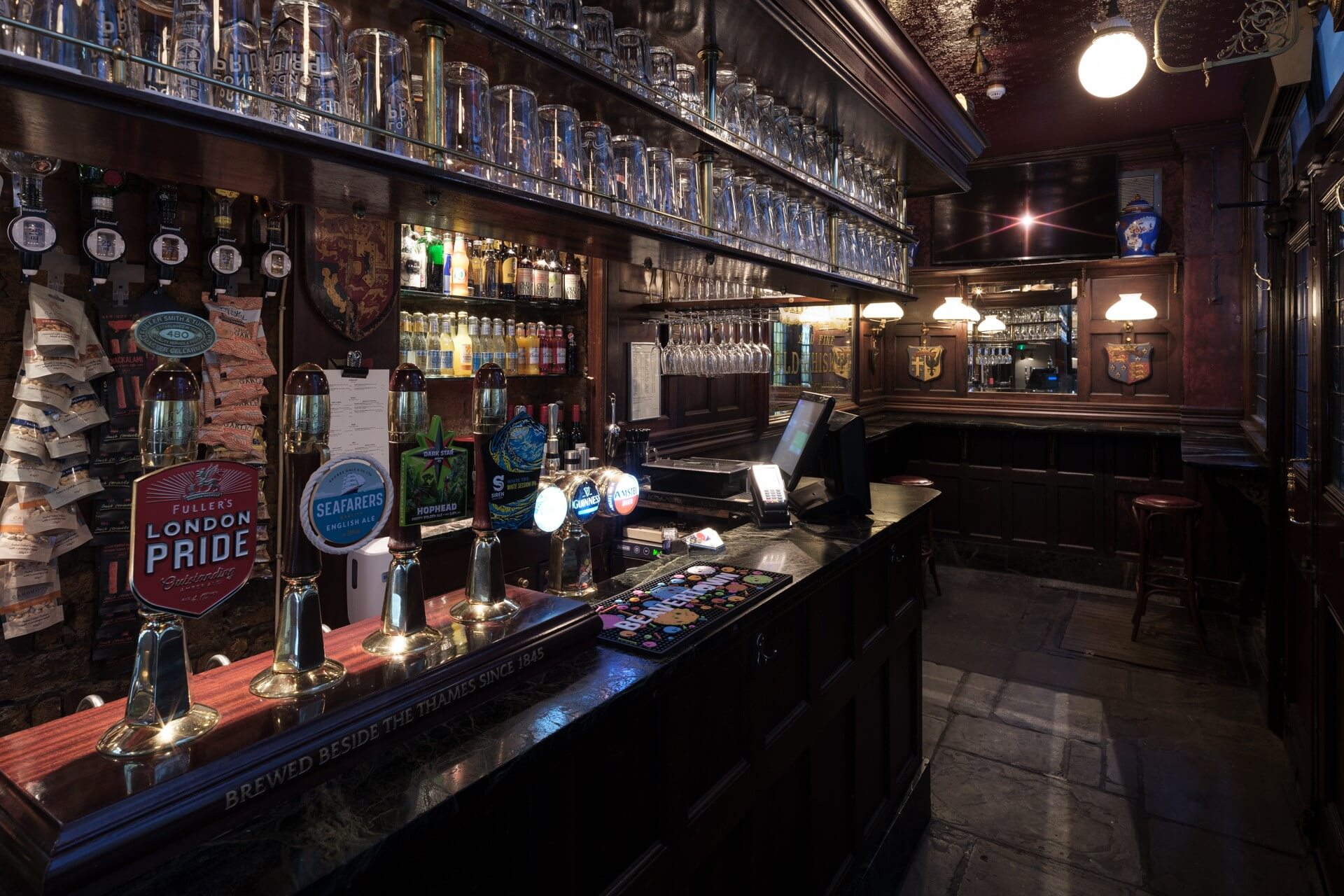 Drinks at The Swan Tavern, EC3,London